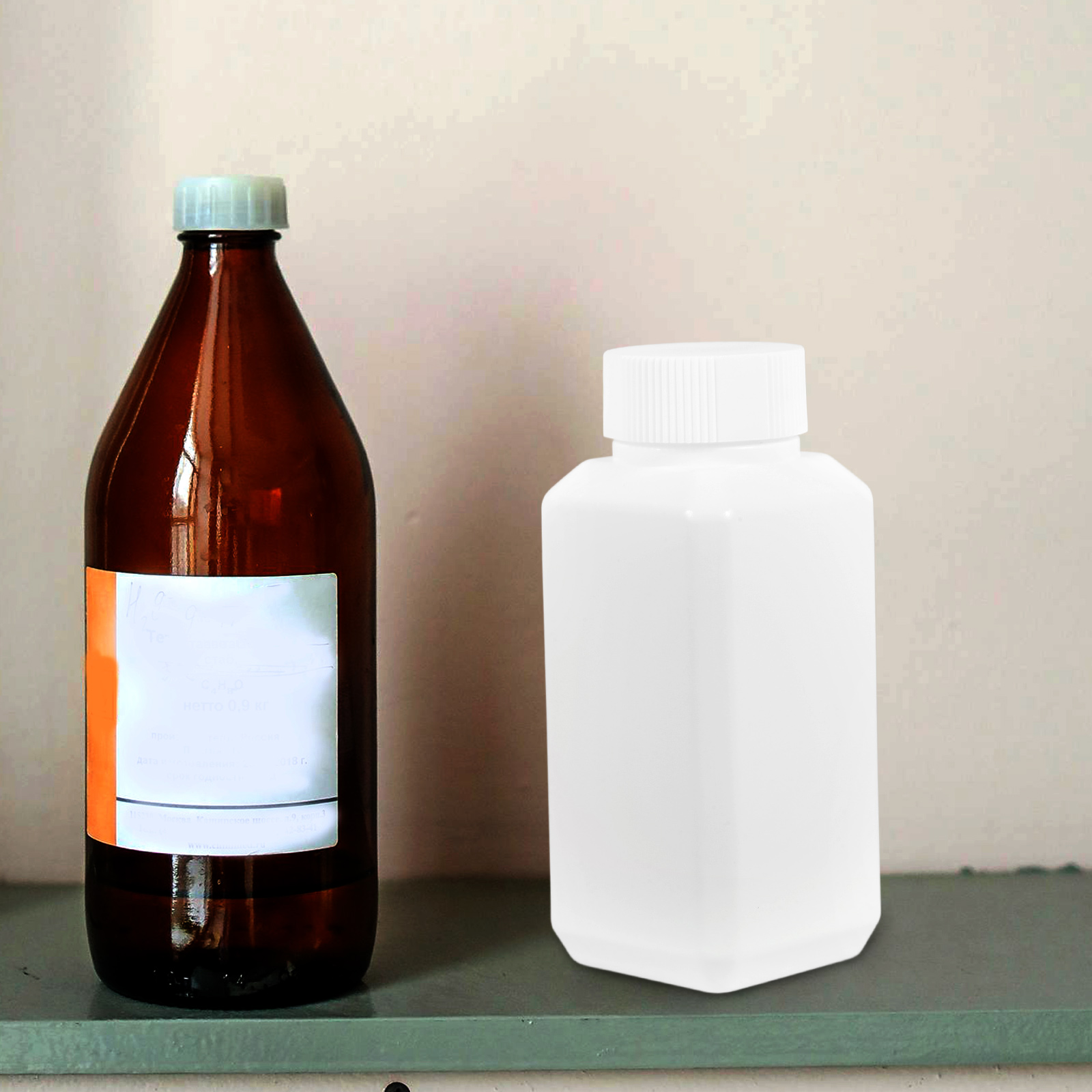 DIAEDGE 12pcs Reagent Bottles Empty Liquid Bottles with Cap Refillable ...