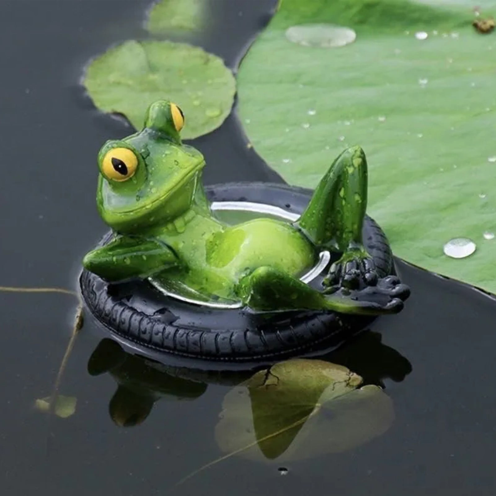 DJKDJL 5" Relaxed Frog Figure, Funny Tire Resin Frog Figurine, Home ...