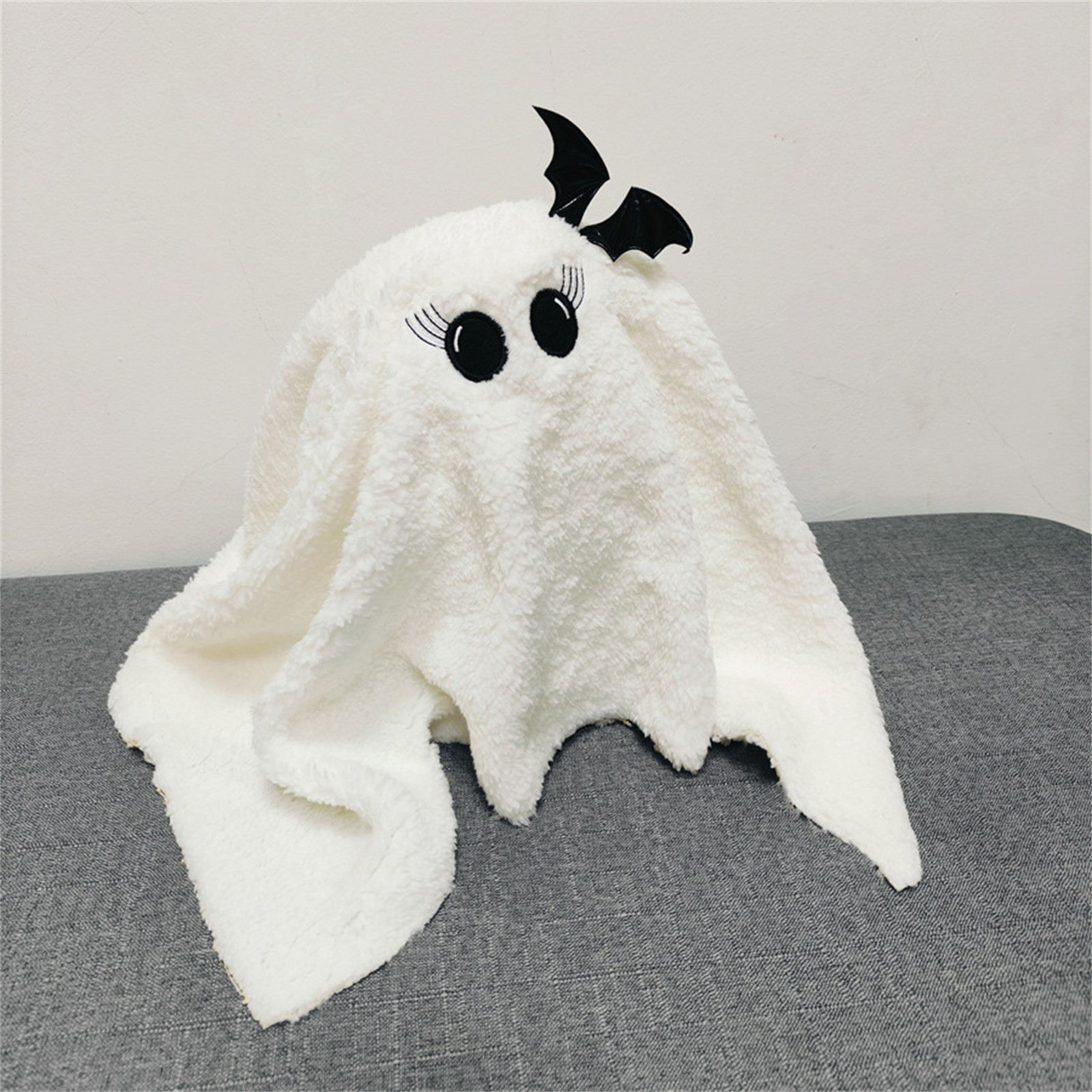 DJKDJL White Ghost Plushies Halloween Bat Ghost Stuffed Animals Doll ...