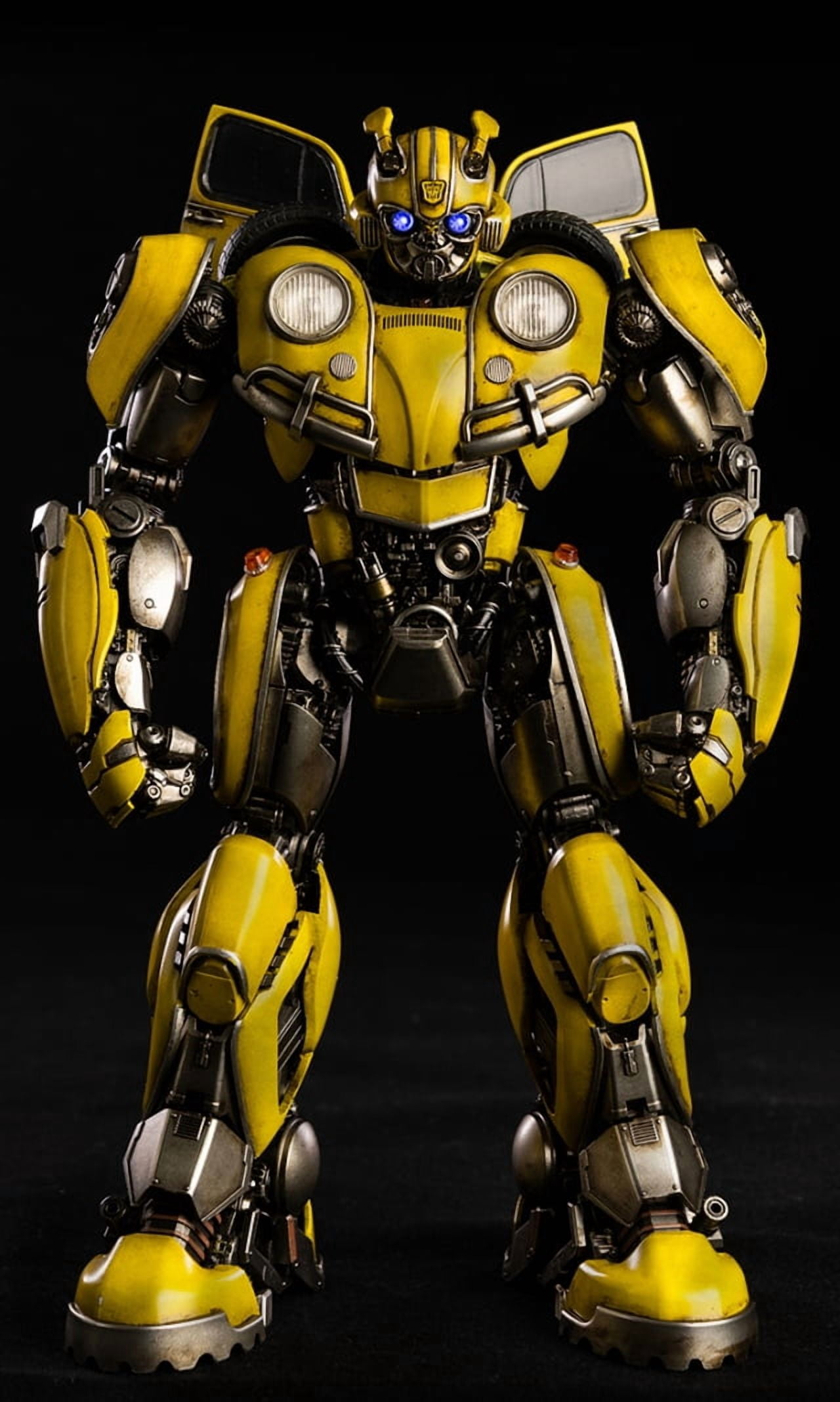 Bumblebee Collectible Figure DLX Scale Collectible Figure ...