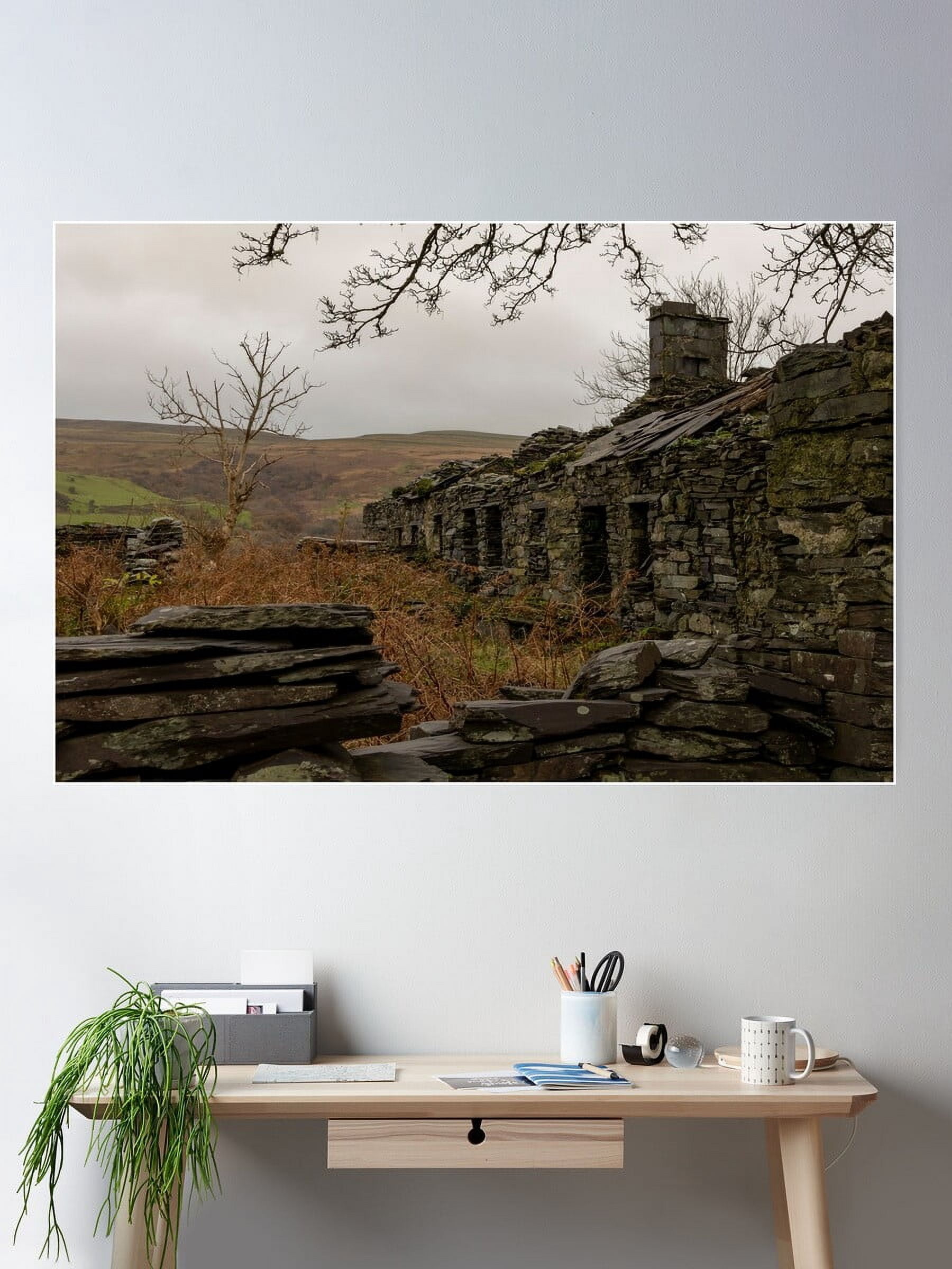 DOPAPRINT Abandoned Slate Quarry Buildings, Snowdonia, North Wales, Uk ...