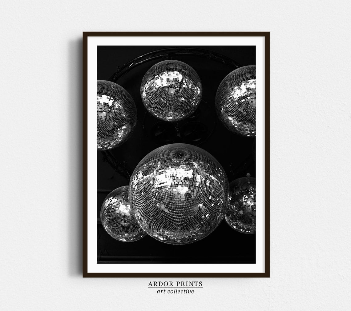 DOPAPRINT Disco Ball Party Wall Art, Retro Vintage Print, Black And ...