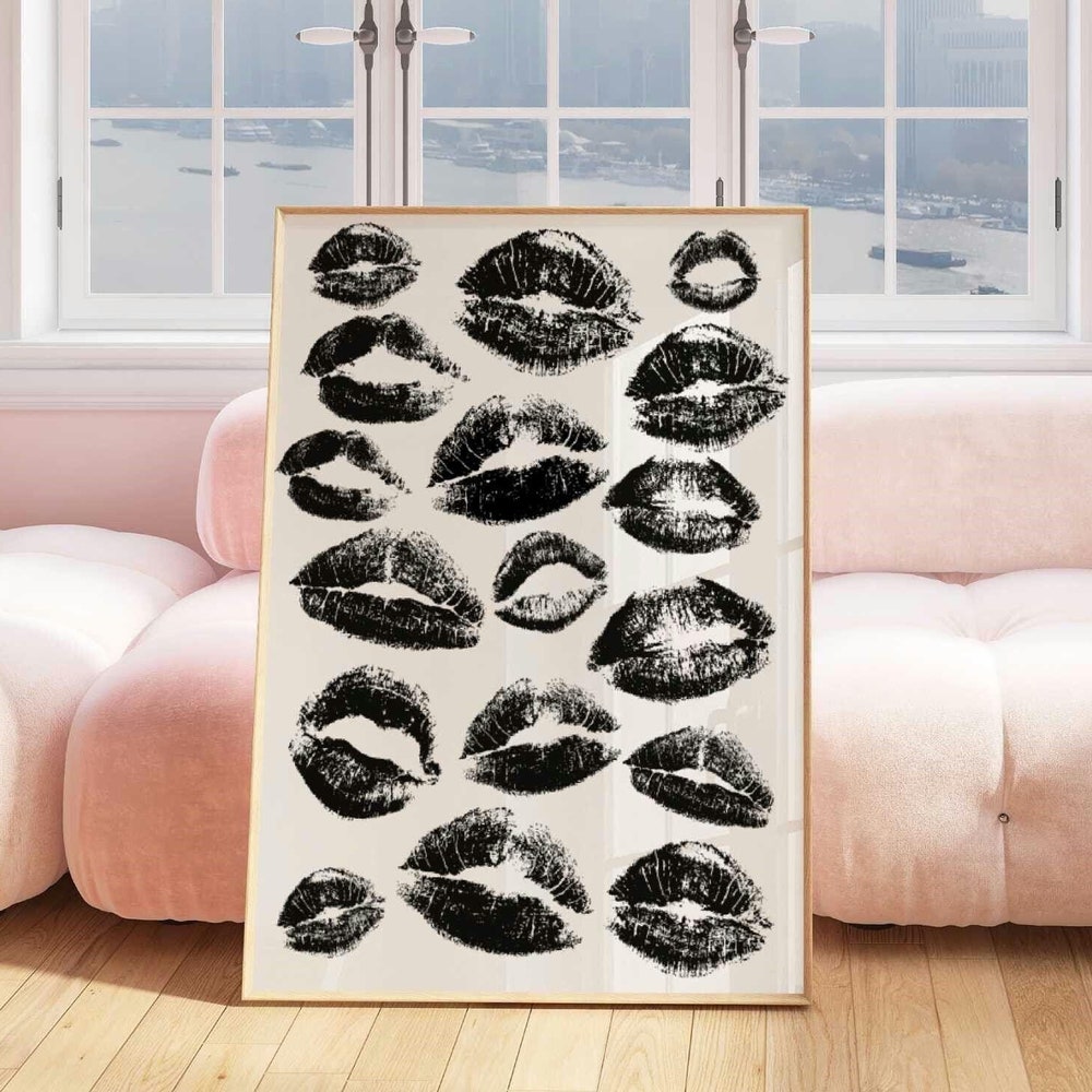 DOPAPRINT Kiss Lips Wall Art, Lips Print, Trendy Prints, Preppy Dorm ...