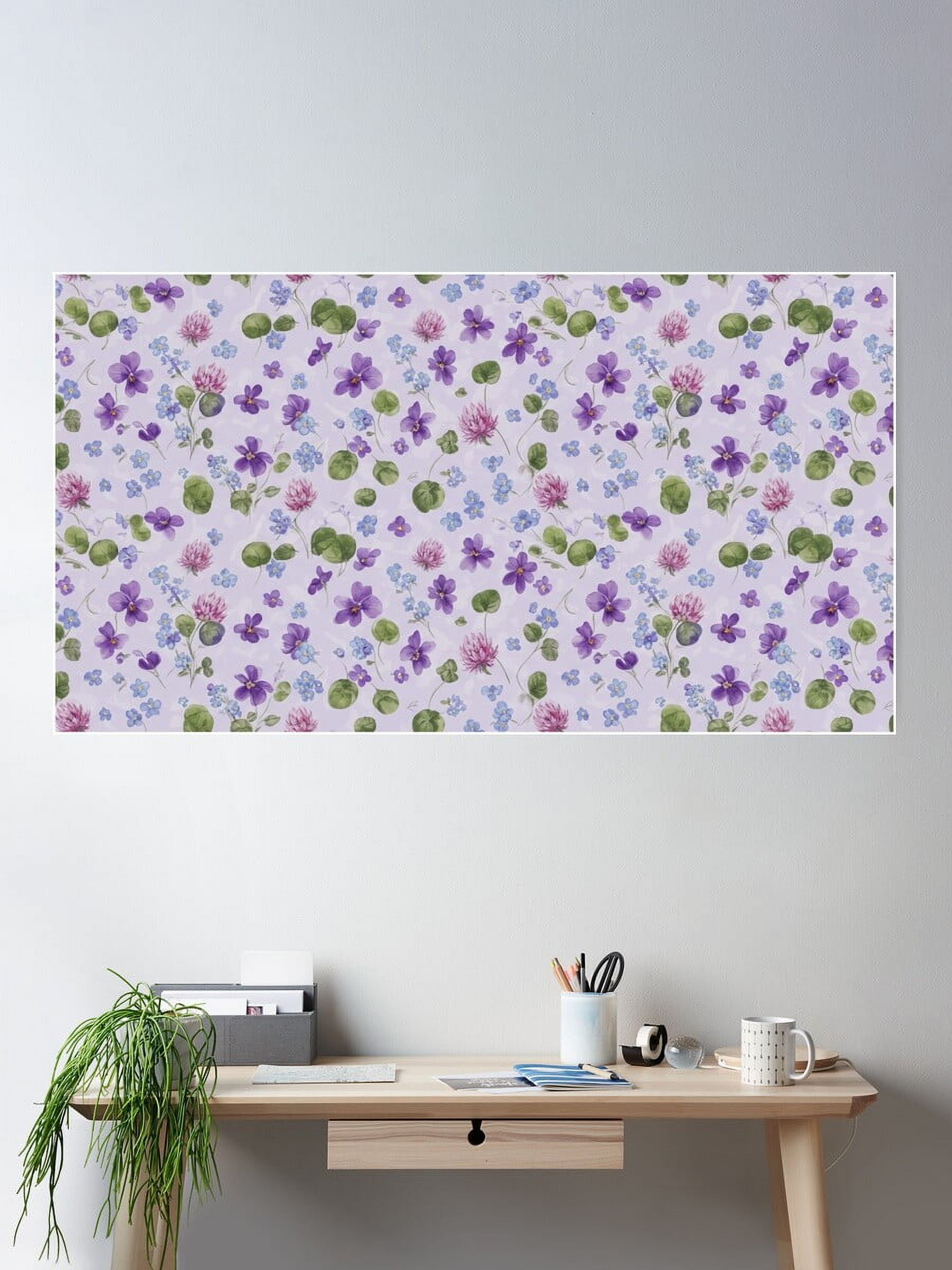 DOPAPRINT Watercolor Floral Pattern With Violets, Forget-Me-Nots And Clovers In Soft Tones ...