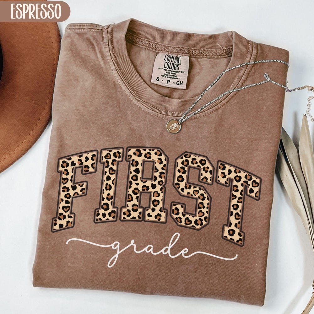 DOPASHIRT First Grade Teacher Shirt, Trendy Leo.Pard 1St Grade Tshirt ...