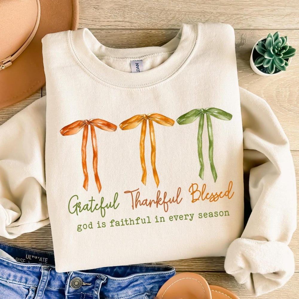 DOPASHIRT Grateful Thankful Blessed Sweatshirt: Coquette Christian Fall ...