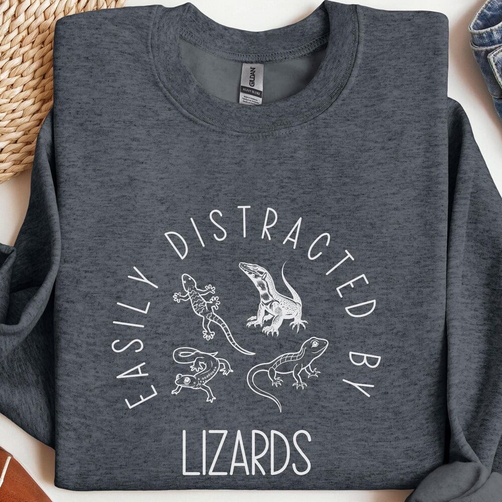 DOPASHIRT Lizard Shirt, Easily Distracted By Lizards, Amphibians Shirt ...