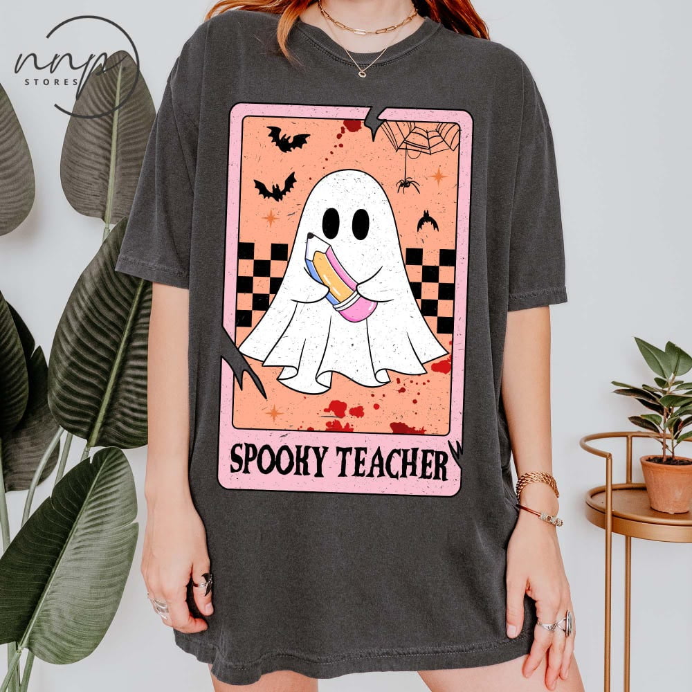 DOPASHIRT Sp00Ky Teacher Hal.Low.Een Tarot Card Style Shirt, Trick Or ...