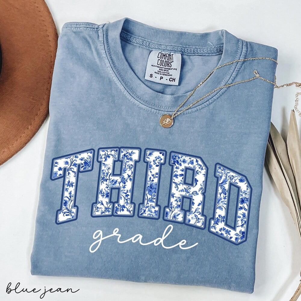 DOPASHIRT Third Grade Teacher Shirt, Toile De Jouy 3Rd Grade Tshirt ...