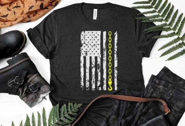 DOPASHIRT Yellow Tow Hook Chain Flag American Tow Truck Driver T-Shirt ...