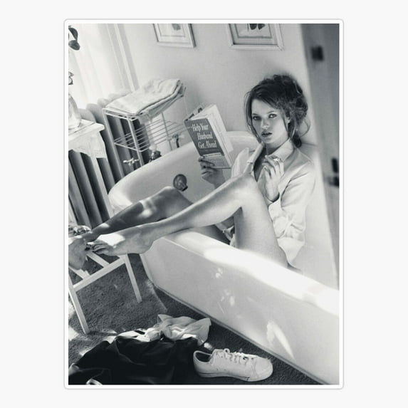 DOPASTICKER Kate Moss Fashion Photography 90S Black And White Editorial ...