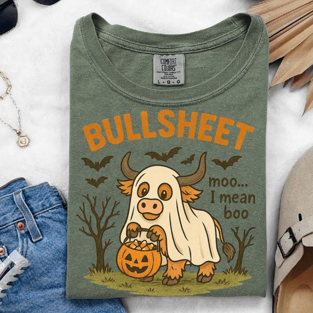 DOVU Bullsheet Hal.Low.Een Cow Sweatshirt, Moo I Mean Boo Funny Tee ...