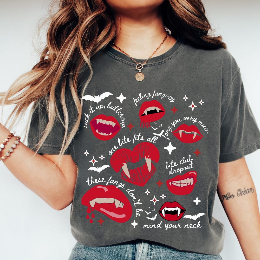 DOVU Cheeky Vampire T-Shirt Hal.Low.Een Graphic Tee With Lips & Fangs ...