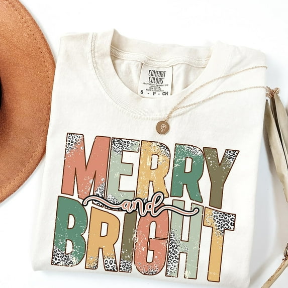 DOVU Chris.Tmas Shirt Merry & Bright Xmas Tree Tee Pink Holiday Festive ...
