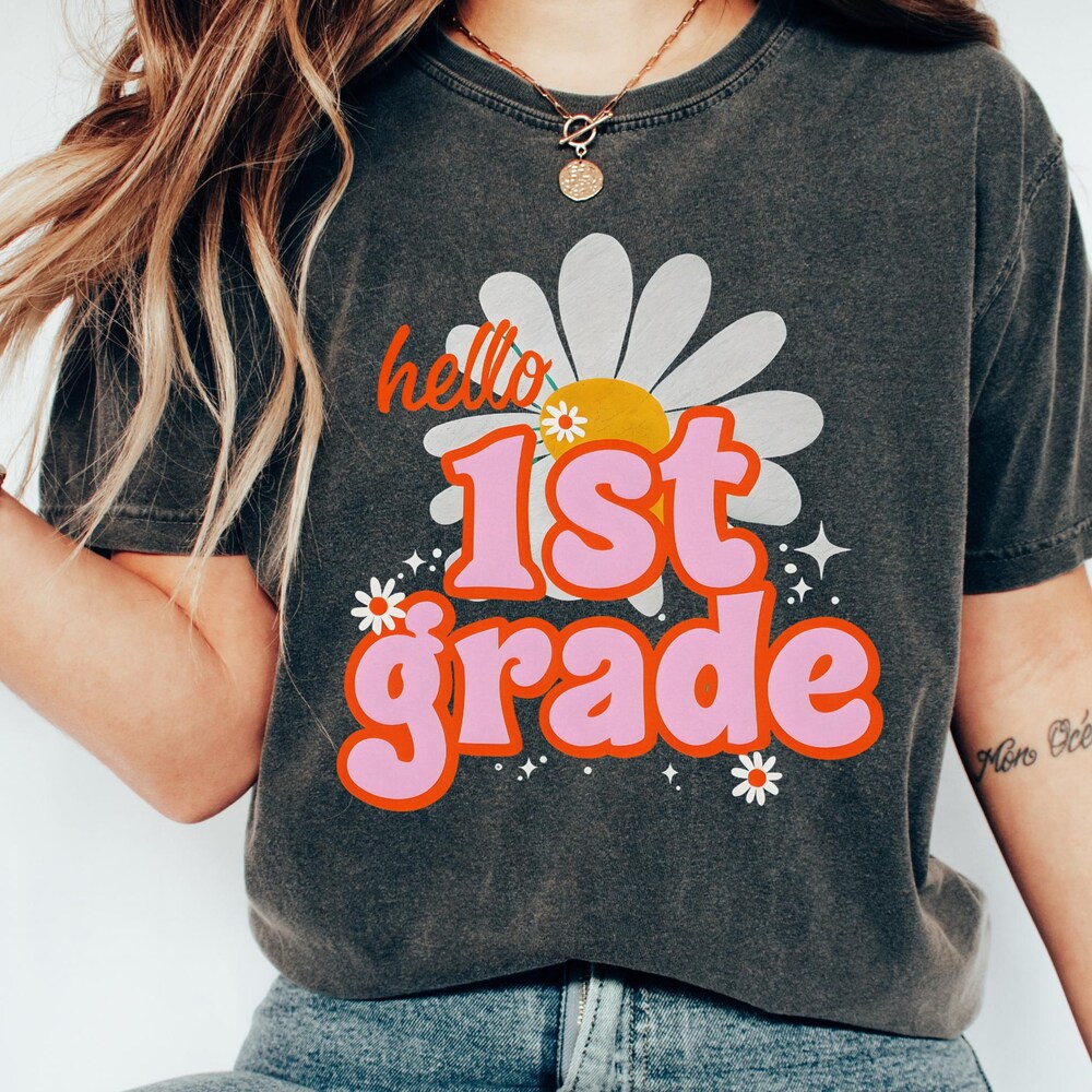 DOVU First Grade Teacher Shirt, 1St Grade Shirt, Grade Level Tshirt ...
