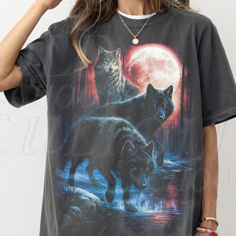 DOVU Vintage Wolf 90S Graphic Shirt, Retro Wolf Mystical Moon Tee, Wild ...