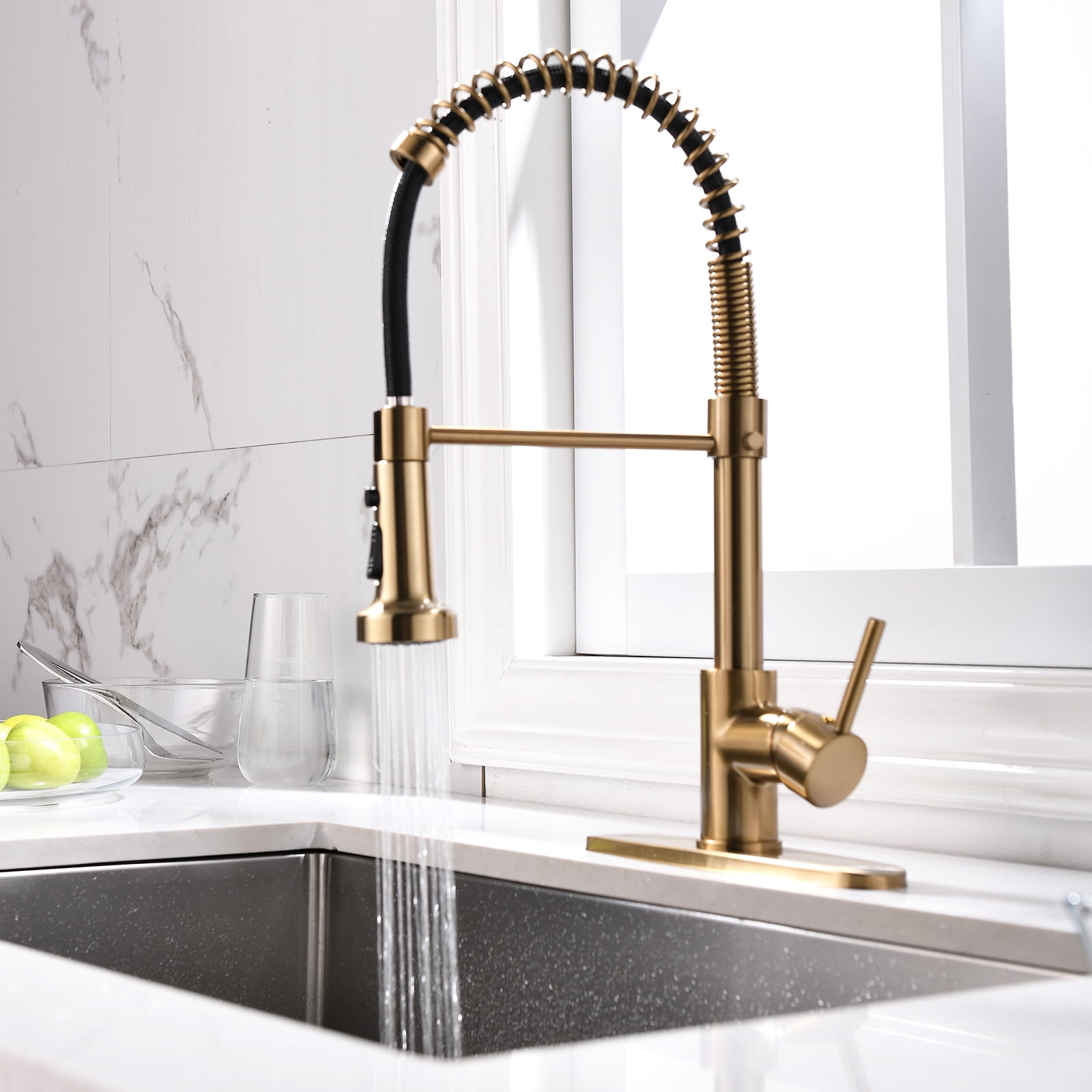 DUOSONG Commercial Brushed Nickel Kitchen Faucet With Pull Down Sprayer ...