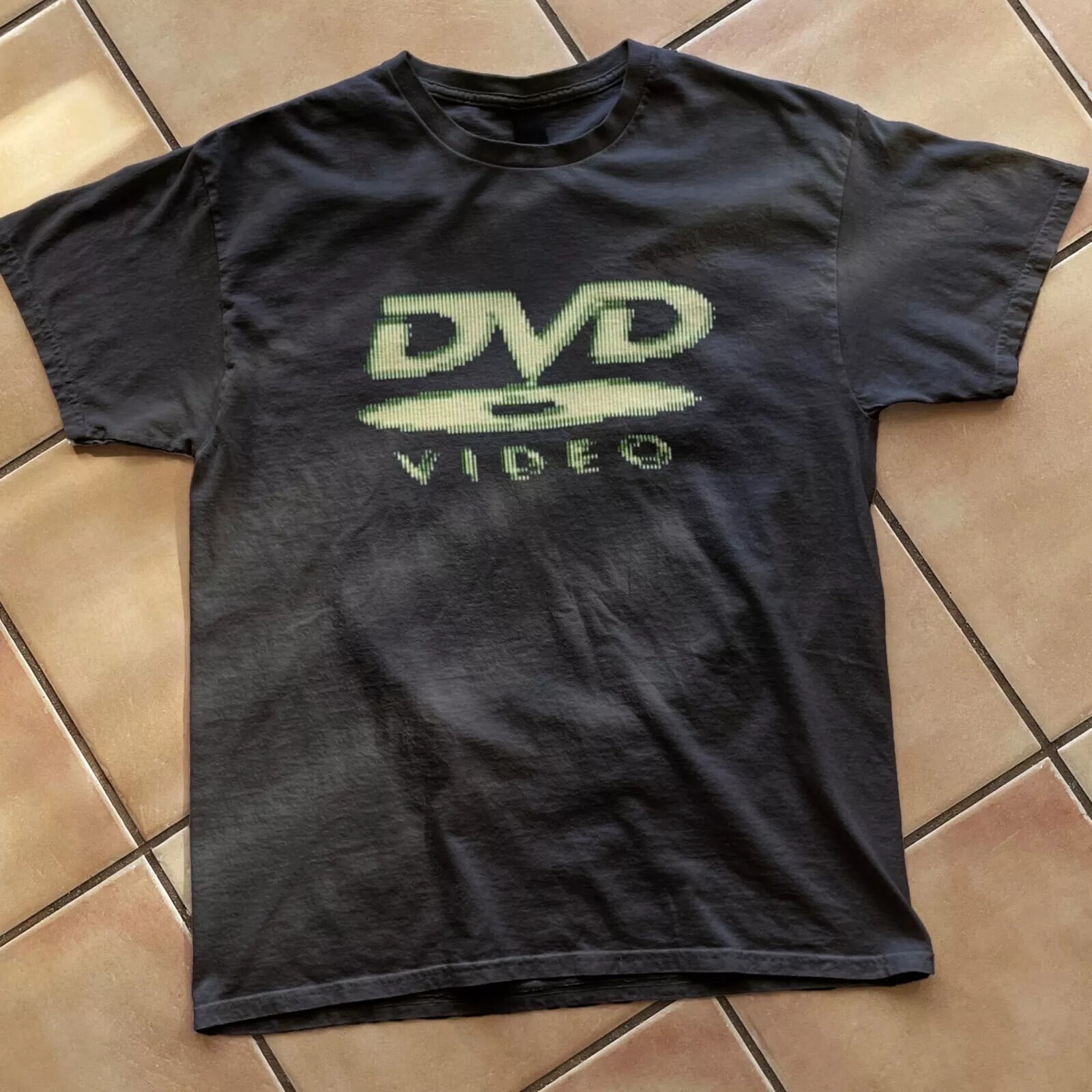DVD Video nostalgic green logo, Vintage gaming T-Shirt, 2000s aesthetic ...