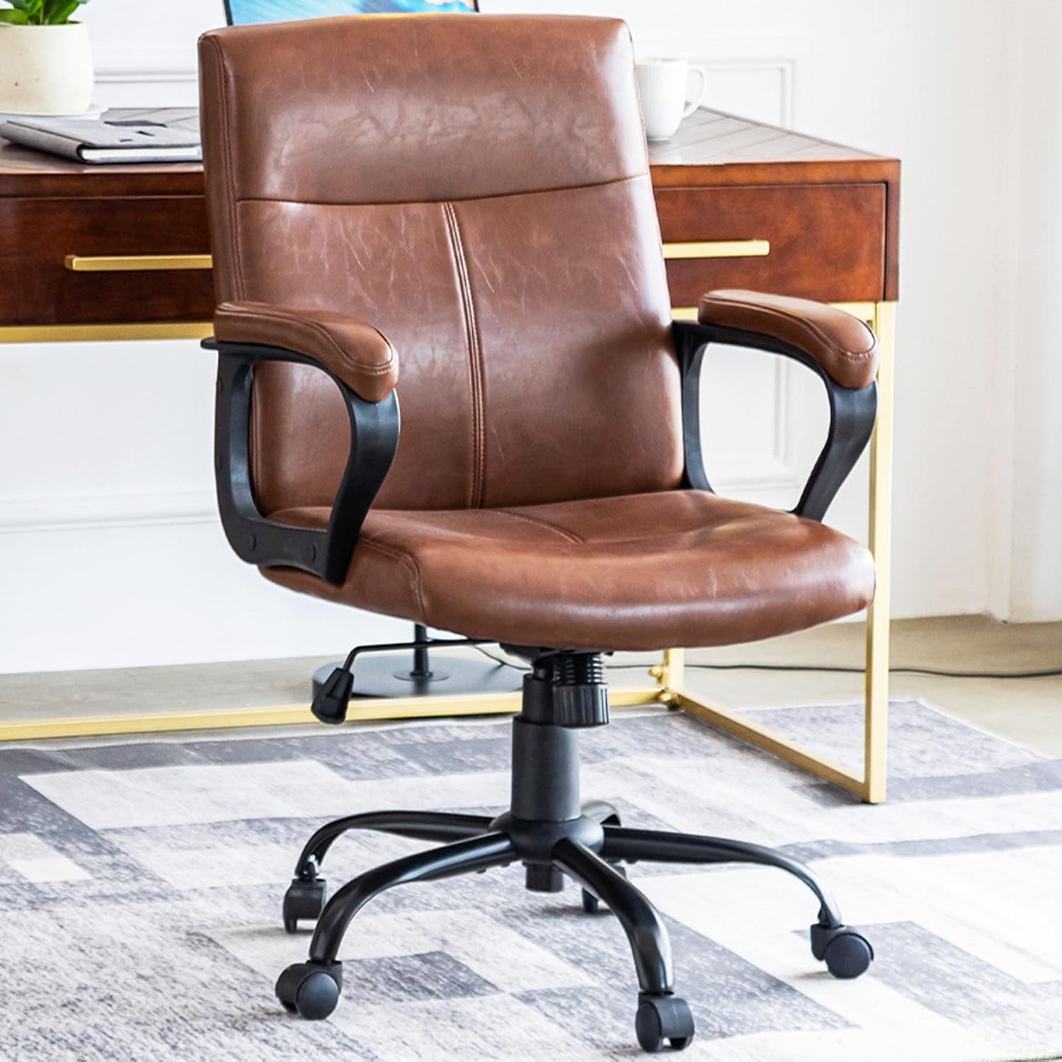 DYHOME Leather Office Chair Brown Desk Chair with Armrest, Ergonomic ...