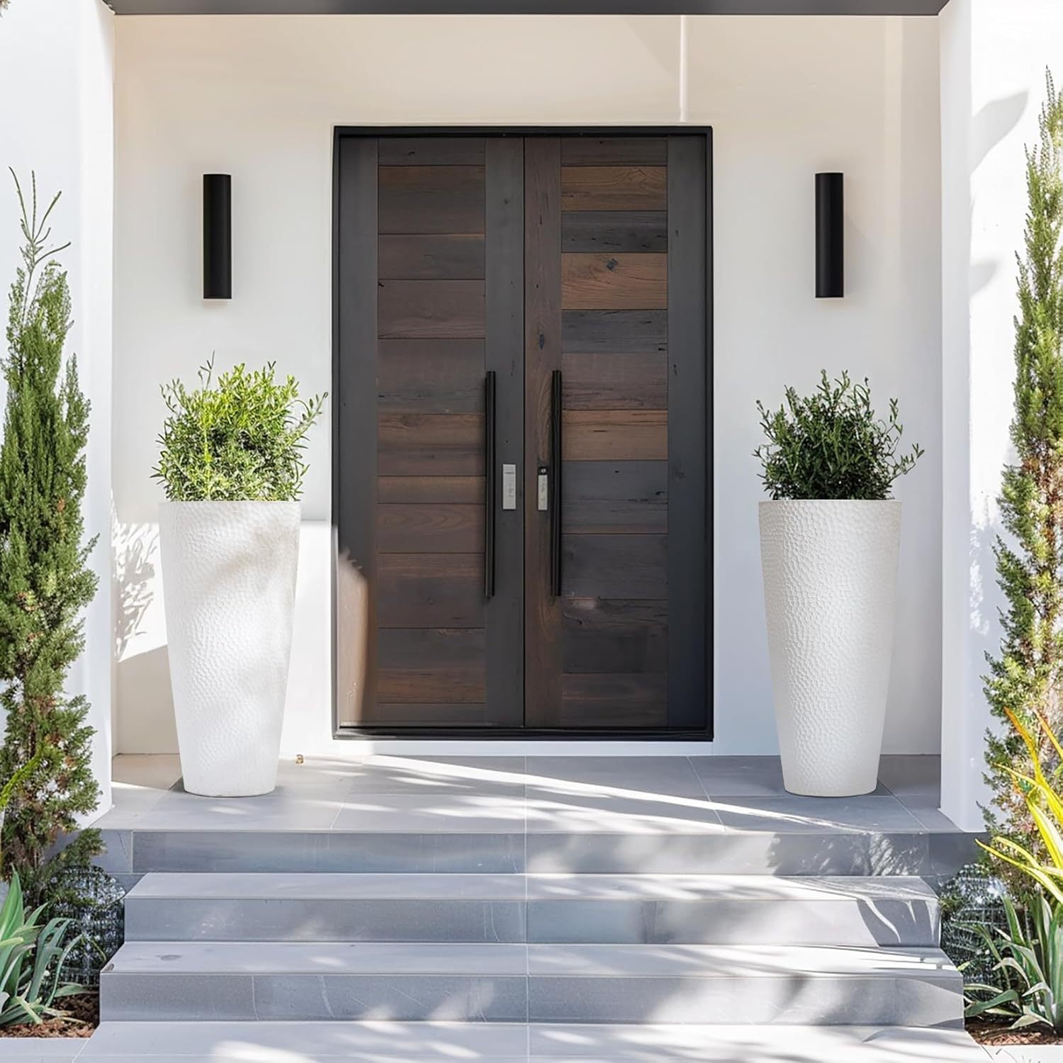 DYJP 28 Inch Extra Large Planters for Outdoor Plants,Sets of 2 White ...