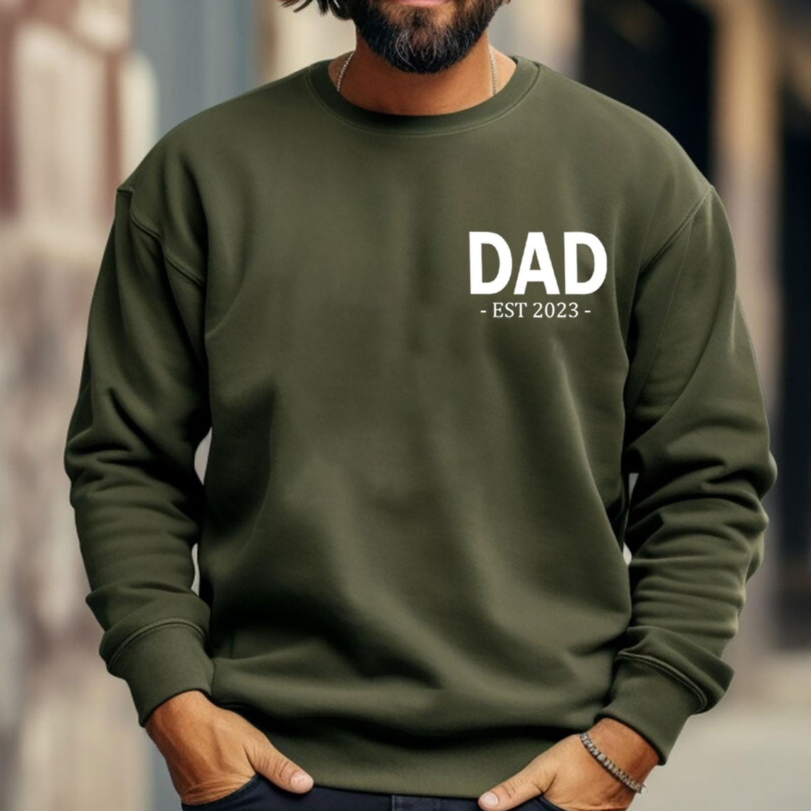 Dad Est 2025 Sweatshirt, New Dad Shirt, Dad, Pregnancy Announcement To ...