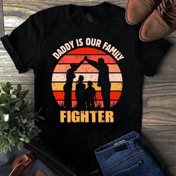 Daddy Is Out Family Fighter Retro Vintage Dad Fan Royal Blue/ Black ...