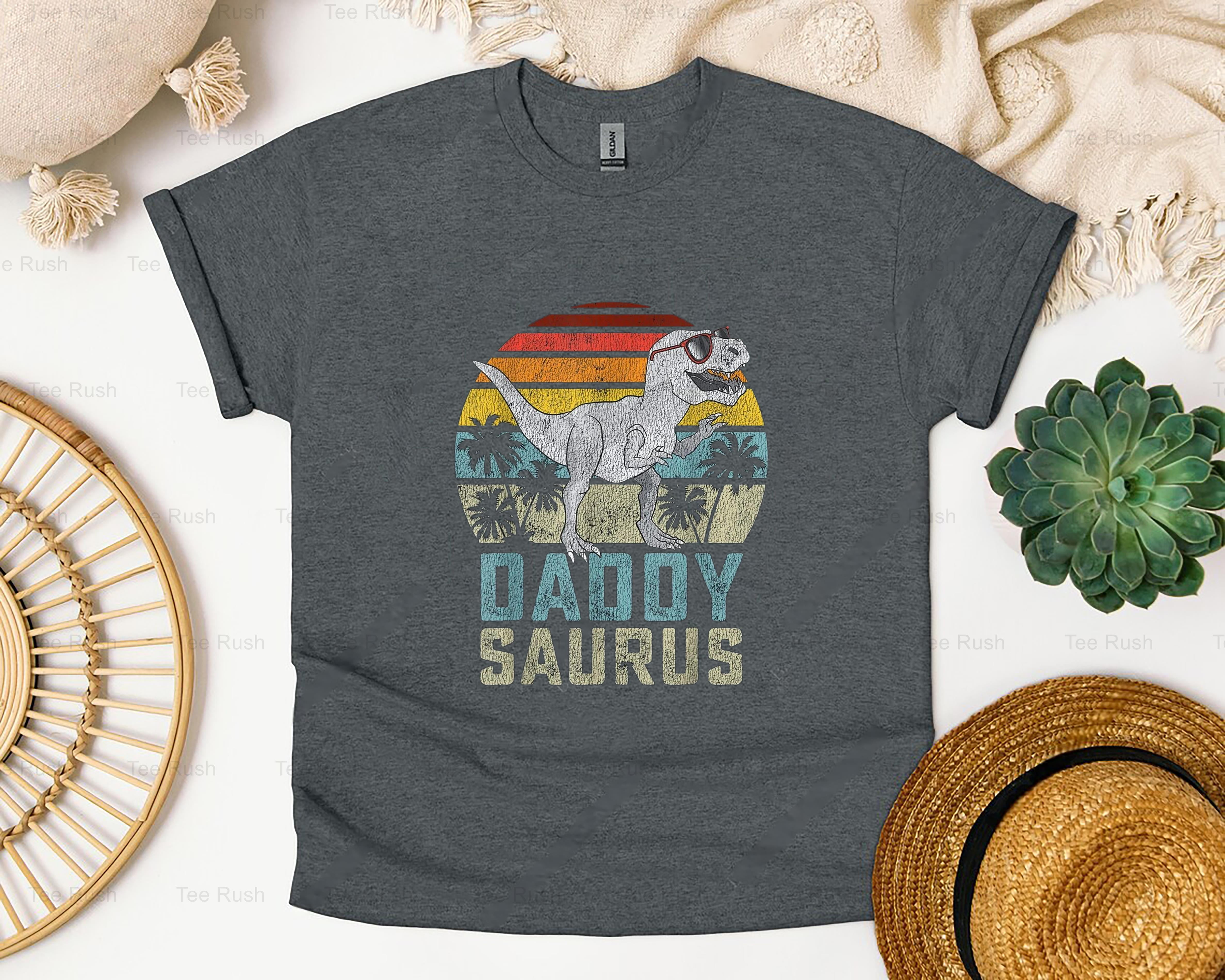 Daddy Saurus T-Rex Dinosaur Funny Father's Day Family, Daddysaurus Gift ...