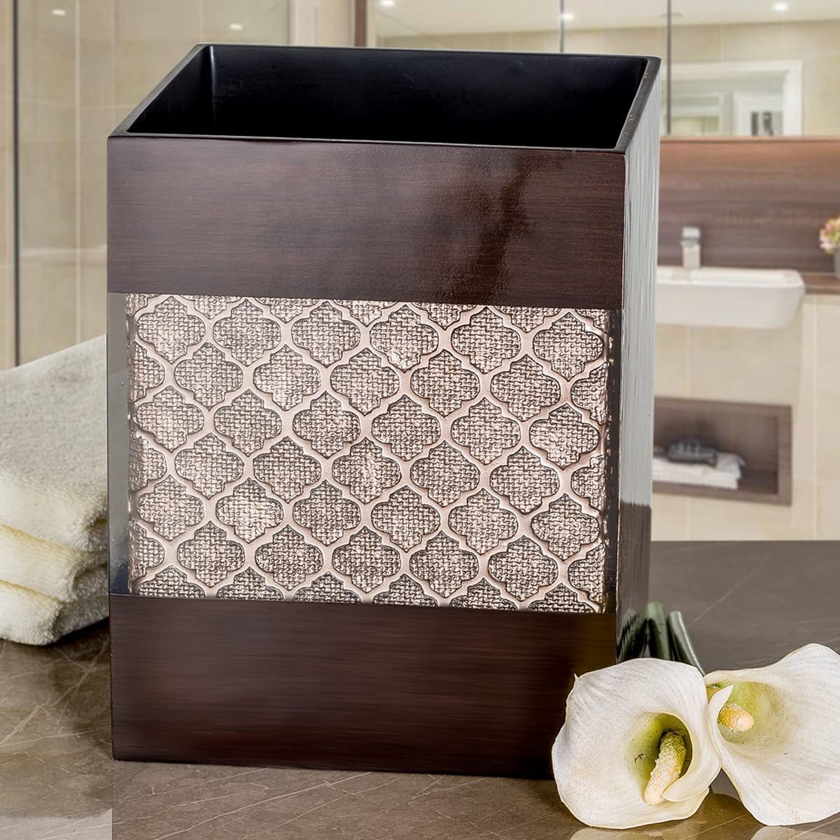 Dahlia Brown Bathroom Trash Can 1.98 Gal / 7.5L - Small Waste Basket ...