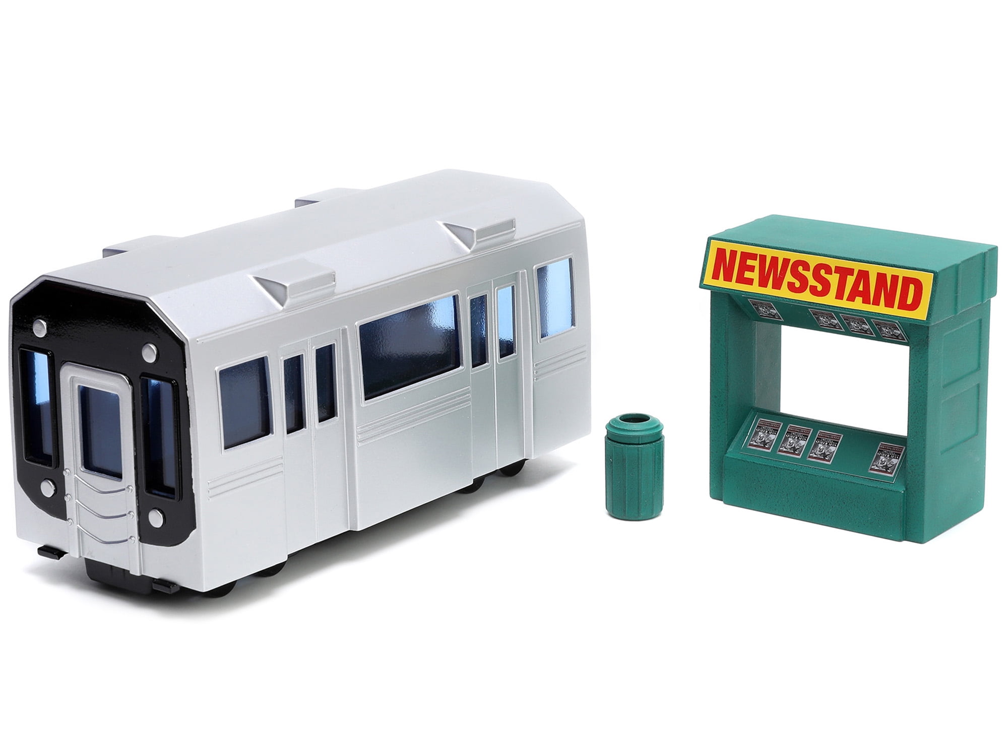 "Daily Bugle" and Subway Diorama Set with Spider-Man and J. Jonah ...