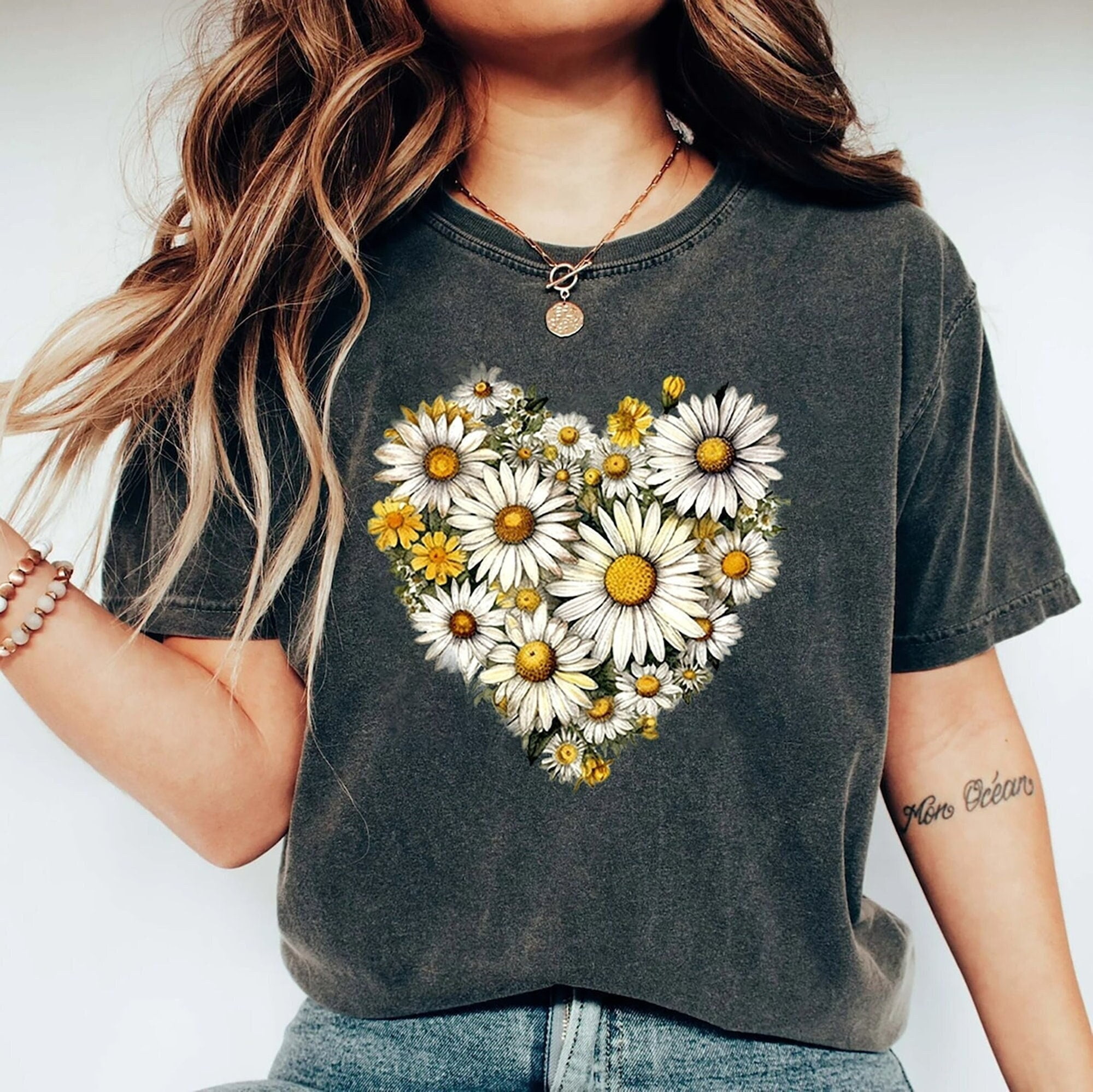 Daisy, Daisy Shirt, Floral Tee Shirt, Flower Shirt, Garden Shirt ...