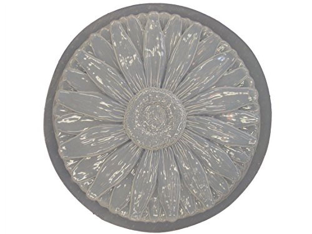 Daisy Flower Plastic Craft Mold to Make into Concrete Plaster Stepping ...