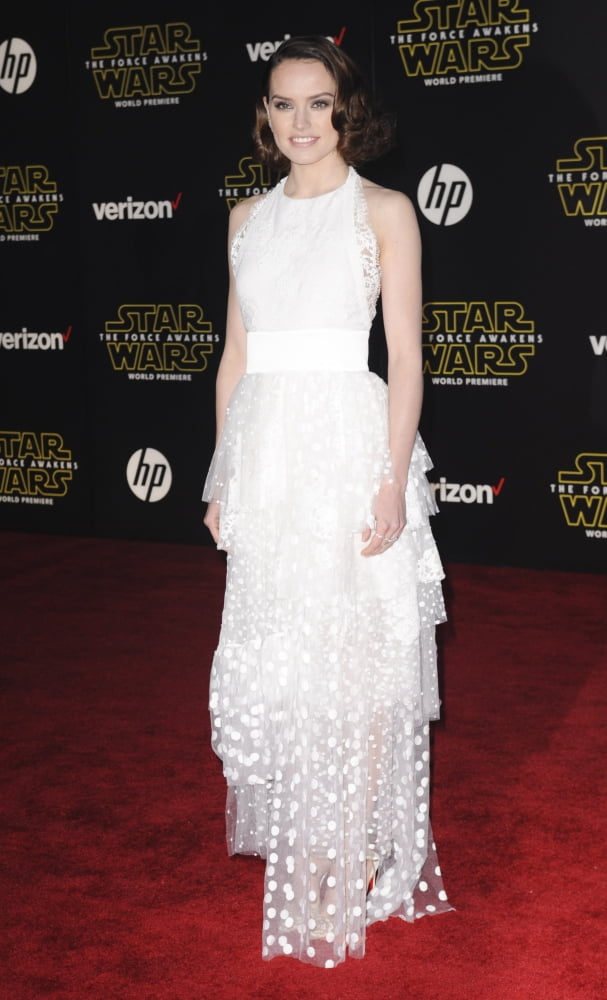 Daisy Ridley (Wearing A Chloe Dress) At Arrivals For Star Wars The Force Awakens Premiere, Tcl ...