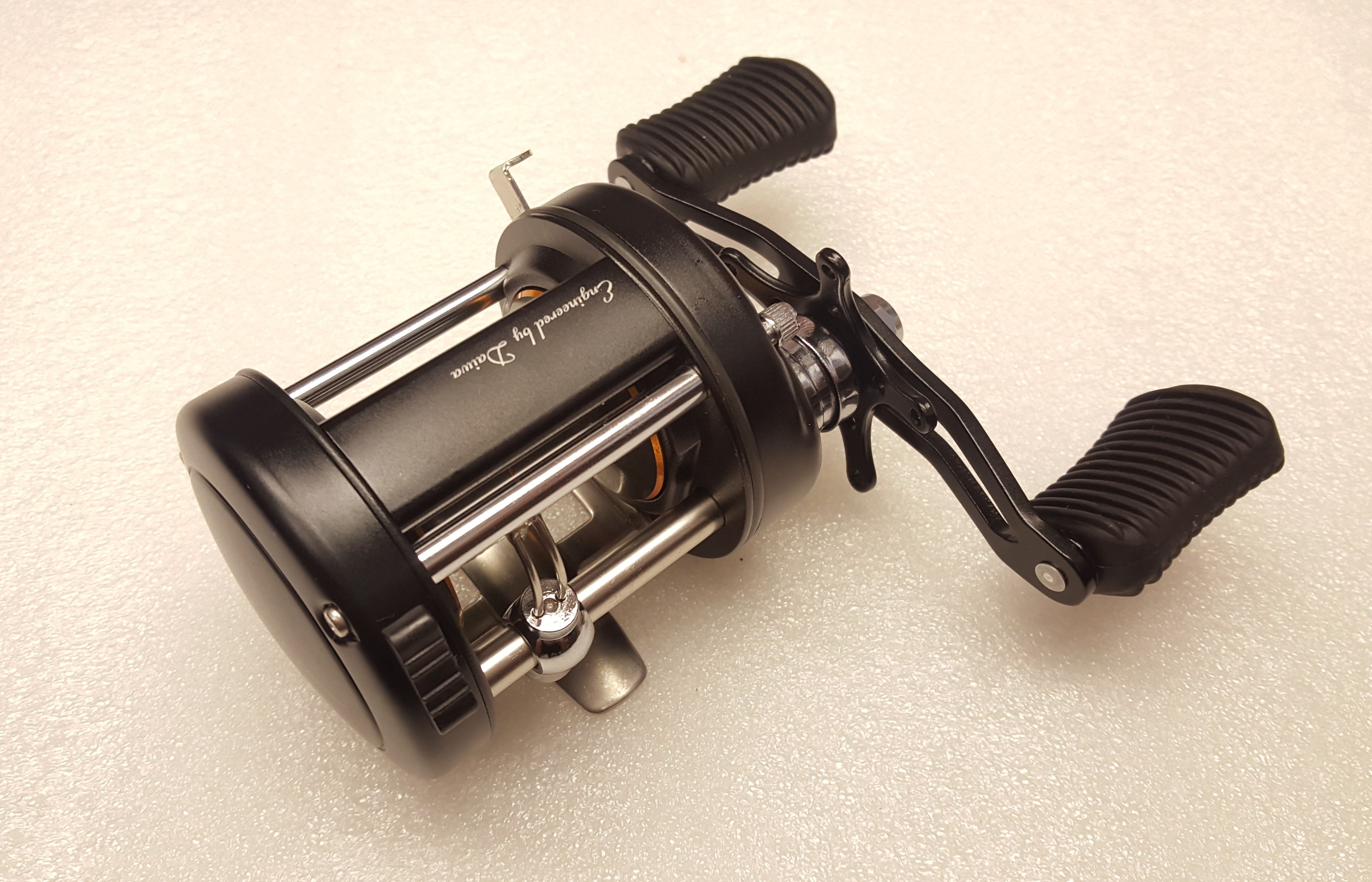 Daiwa M-CUTD300L Millionaire Classic Round Baitcast Reel, LH - Walmart.com