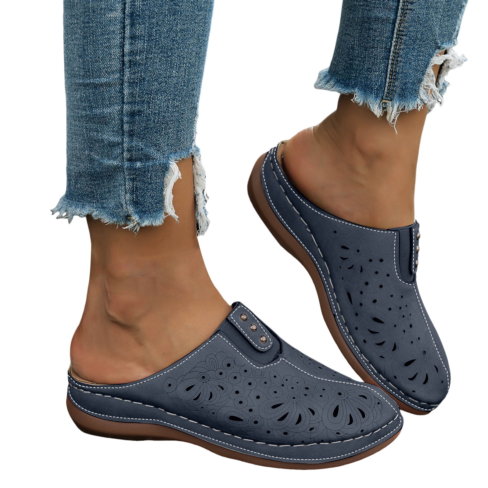 Dakaela Closed Toe Clogs for Women Comfortable Low Wedge Slip on Mules ...