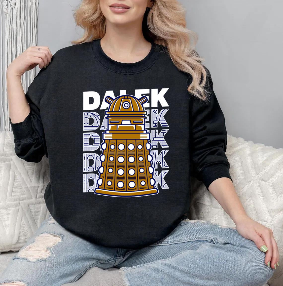 Dalek Retro Sci-Fi Robot Classic Alien Adventure Whovian T-Shirt ...