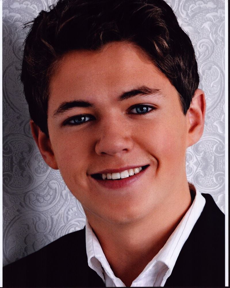 Damian Mcginty Headshot In Suit Photo Print (8 x 10) - Item # MVM58584 ...