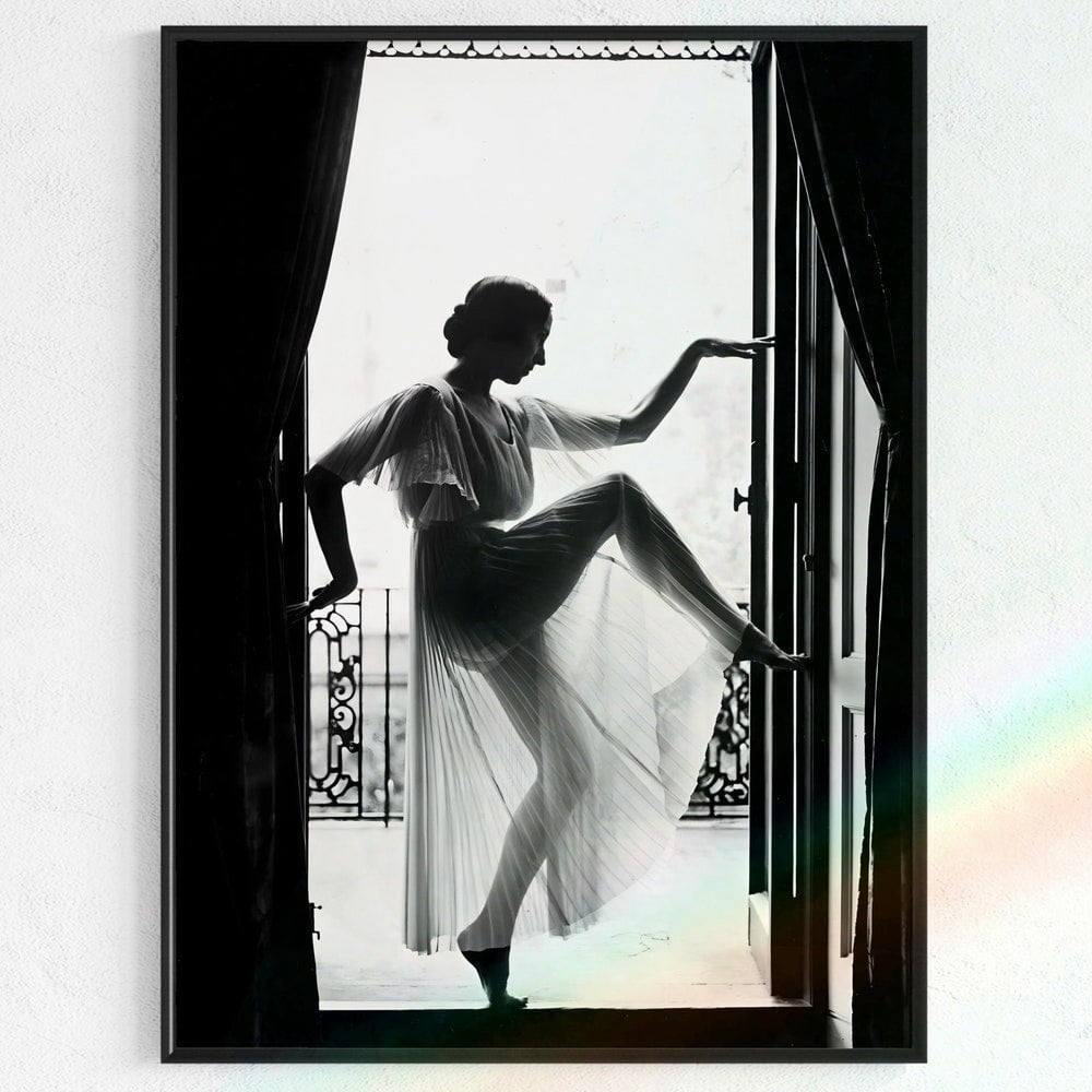Dancer Margaret Morris Photographed In Black And White By Fred Daniels ...