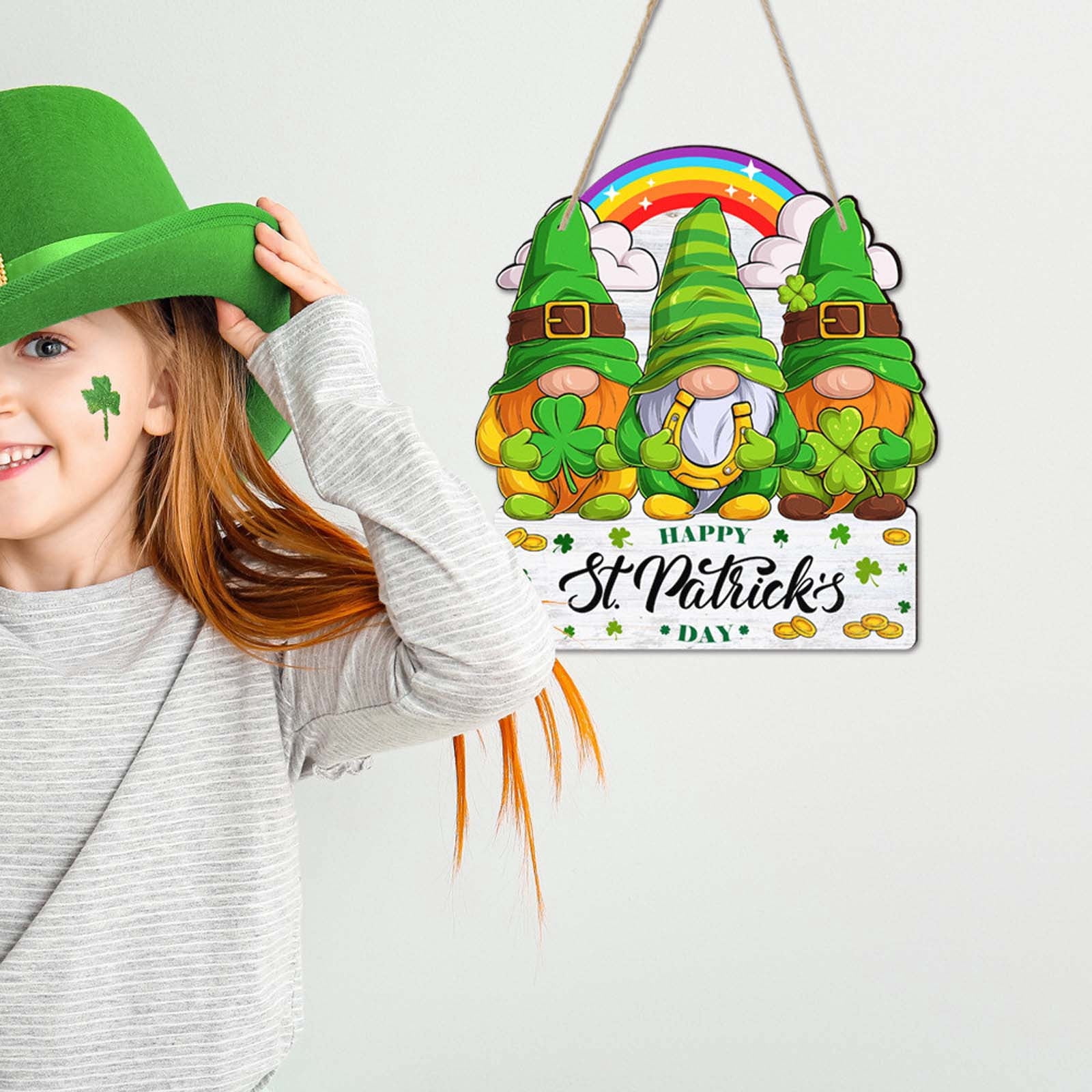 Danieerclosy St. Patrick's Day Gnome Wooden Sign with Four-leaf Clovers ...