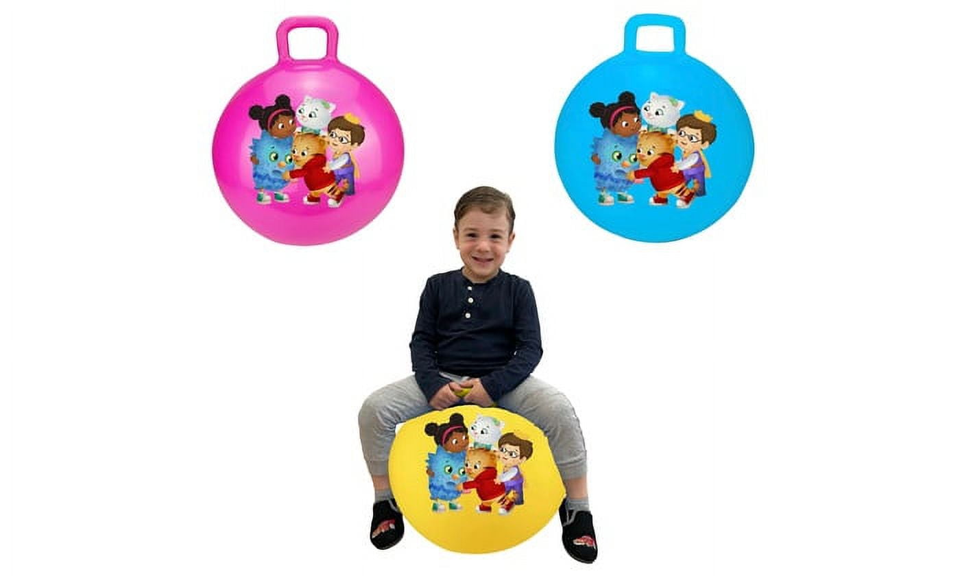 Daniel Tiger's Neighborhood by Waloo Products 15 inch Round Hopper Ball ...