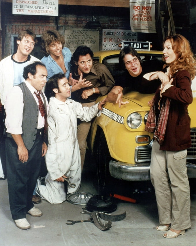 Danny Devito, Marilu Henner, Andy Kaufman, Tony Danza, Judd Hirsch, And Jeff Conaway In Taxi ...