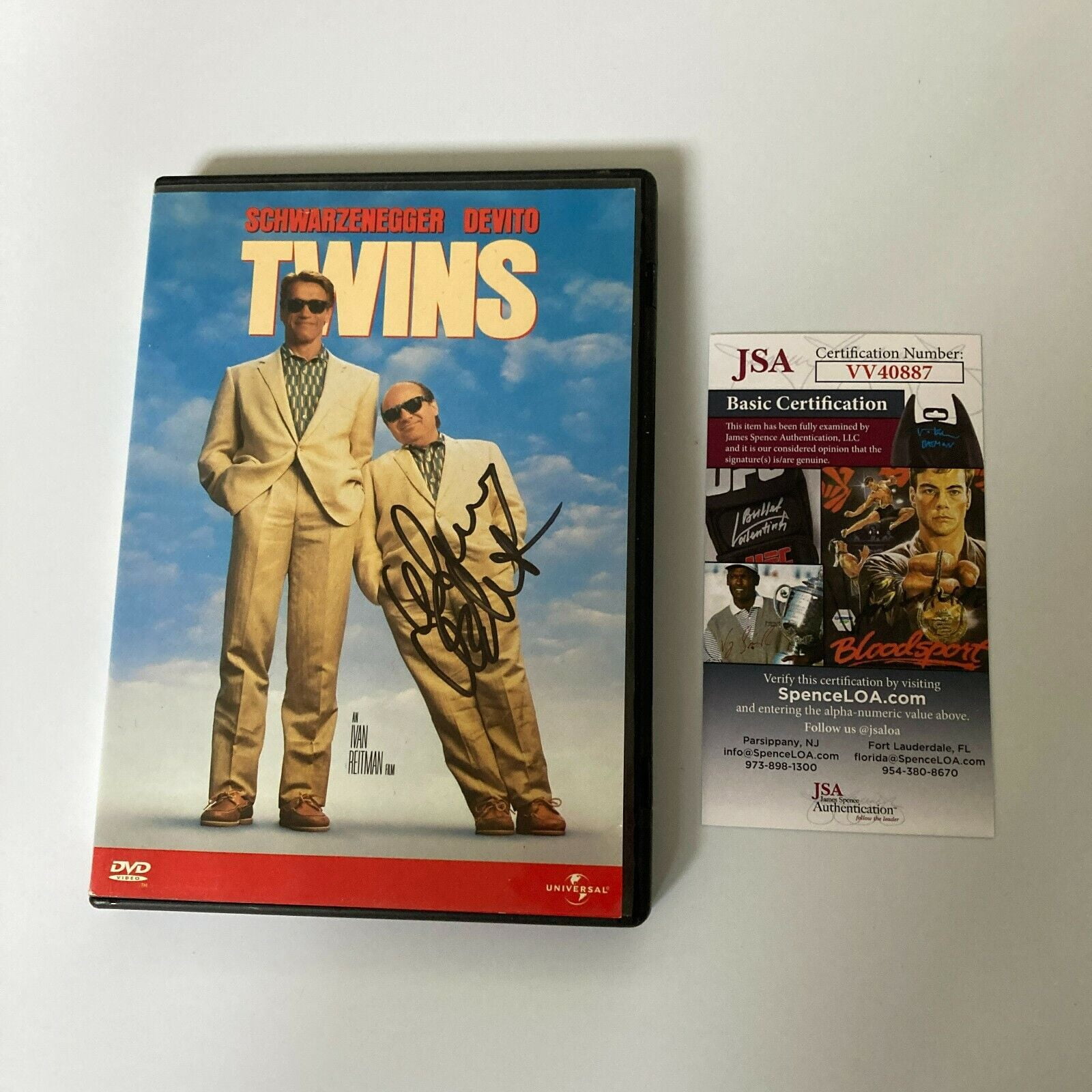 Danny Devito Signed Twins DVD Movie JSA COA - Walmart.com