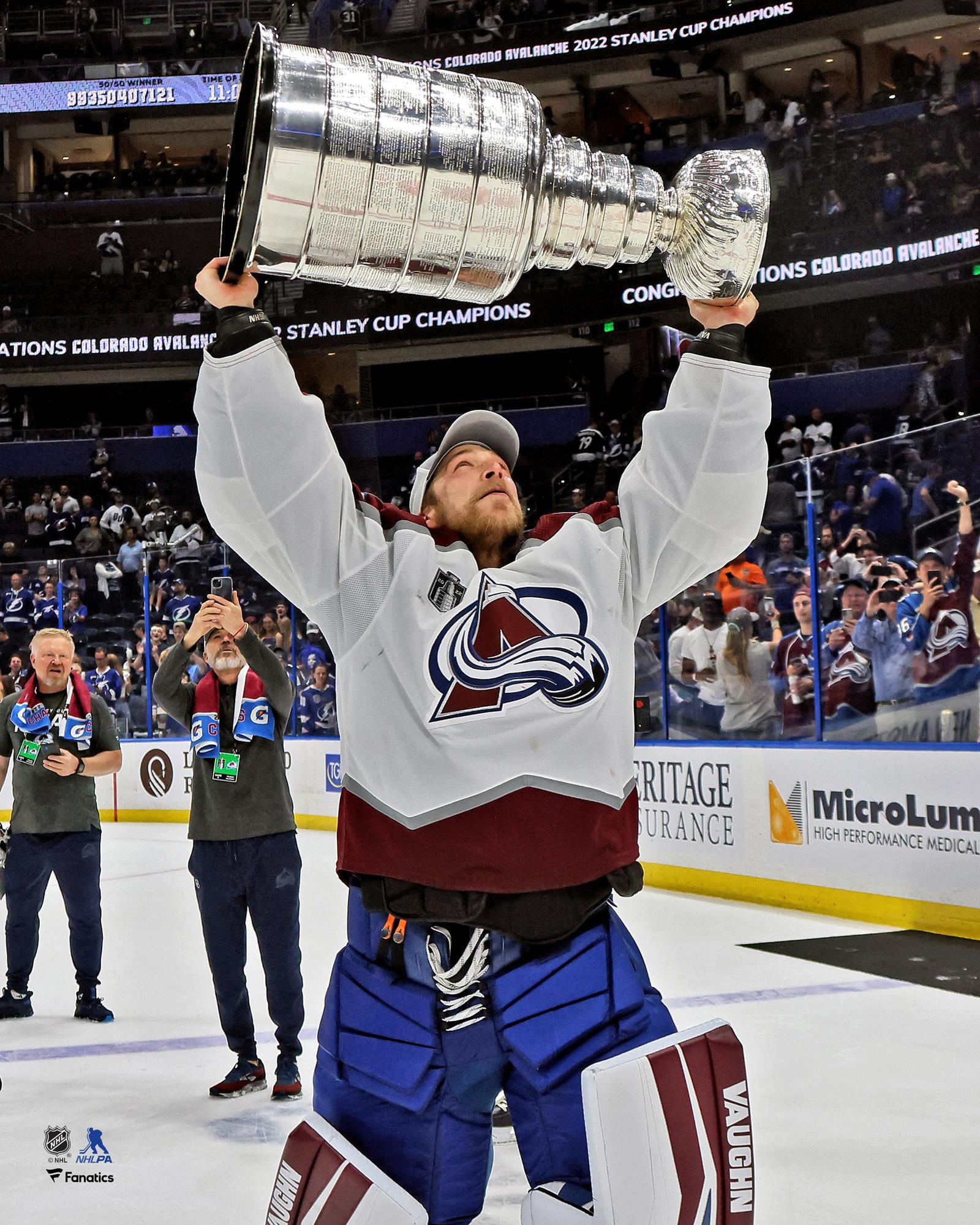 Darcy Kuemper Colorado Avalanche Unsigned 2022 Stanley Cup Champions ...
