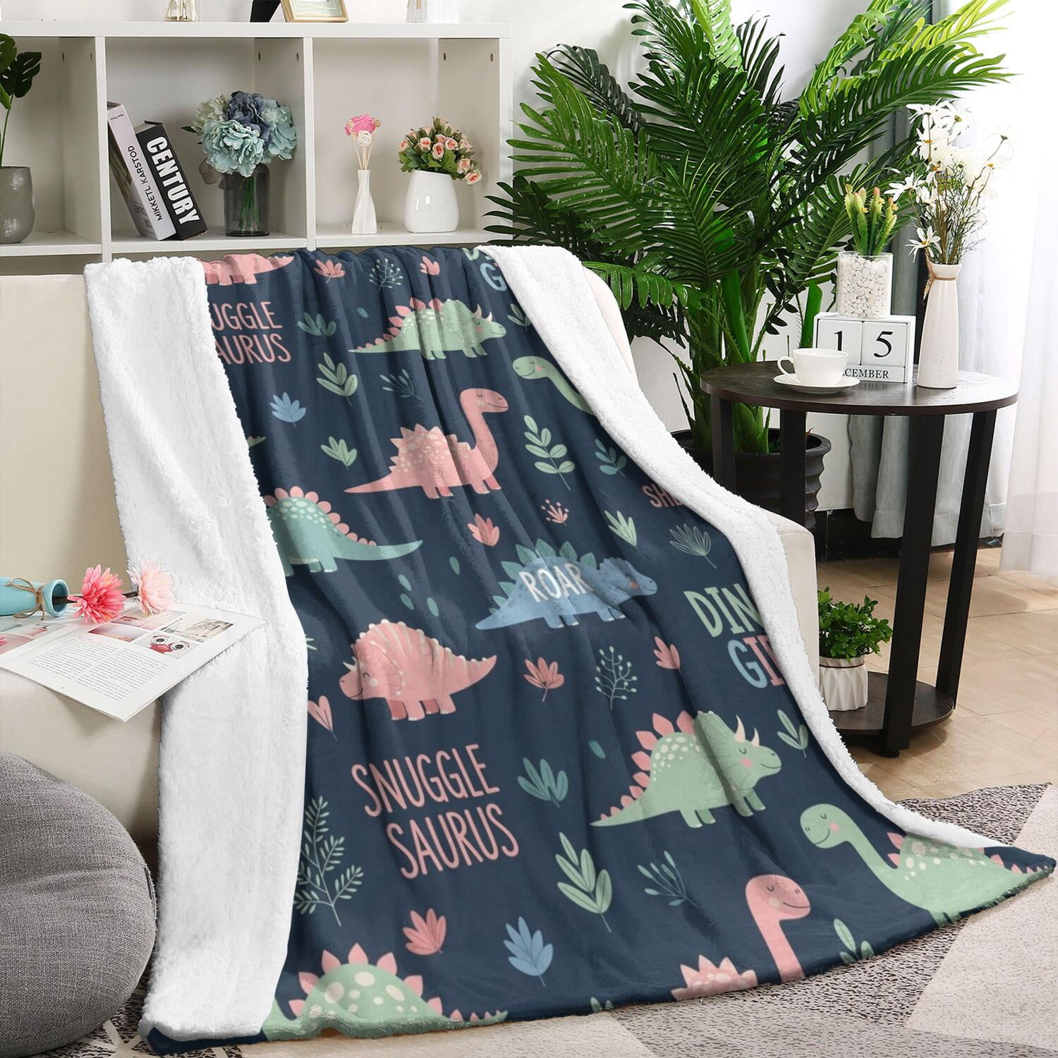 Dark Blue Girl Themed Dinosaurs Pattern Blanket,Comfortable Soft Lamb ...