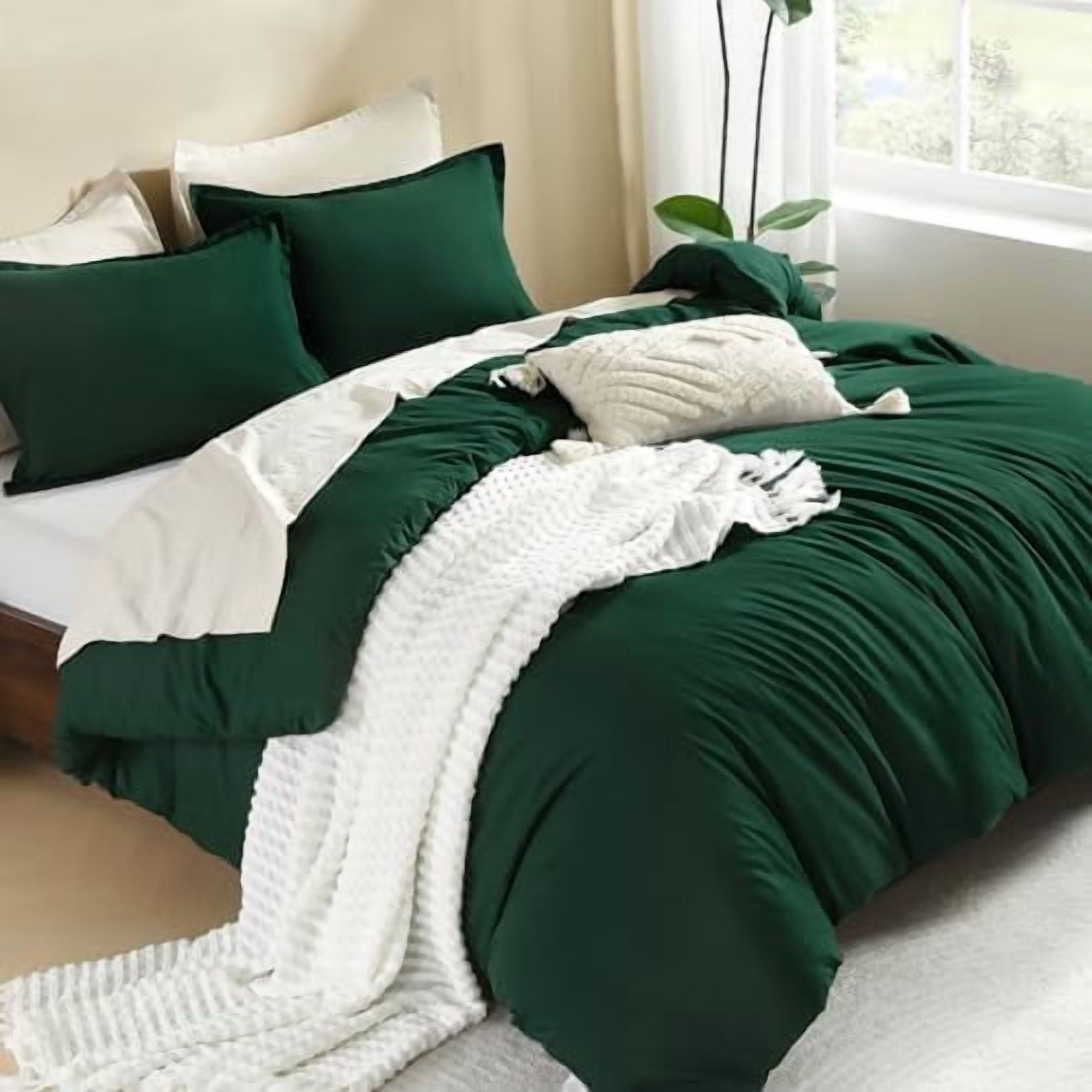 Dark Emerald Green Queen Comforter Set, 3 Pieces Solid Forest Bedding ...
