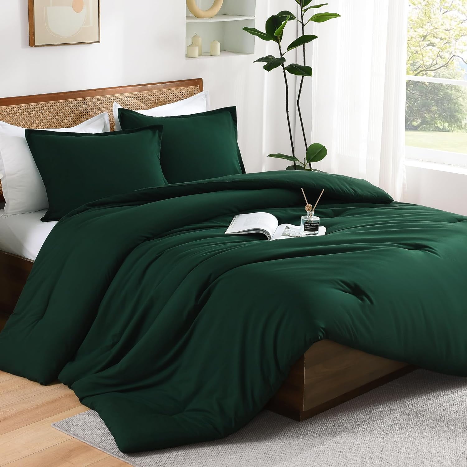 Dark Emerald Green Queen Size Comforter Set, 3 Pieces Forest Hunter Green Boho Solid Bedding ...