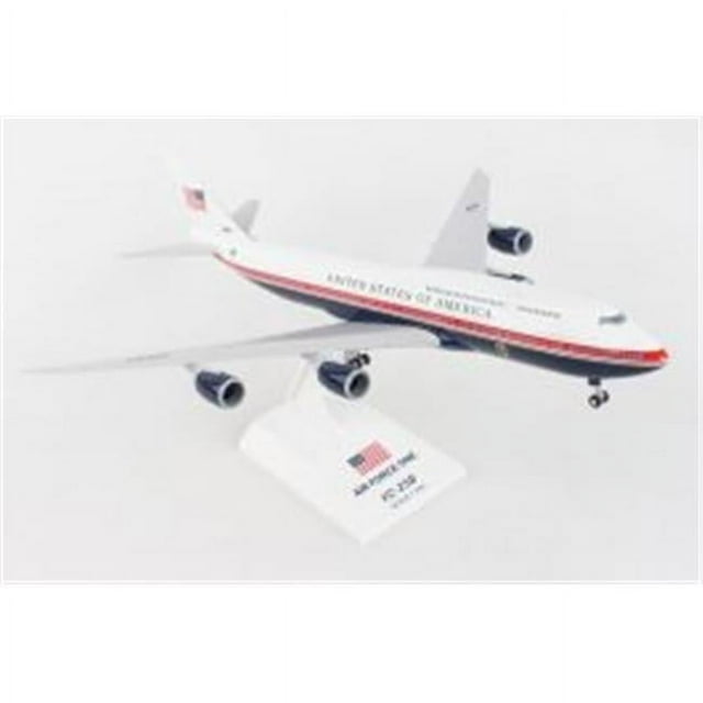 Daron® SKYMARKS Air Force One 747-8I w/Gear (VC-25B), 1/200 Scale ...