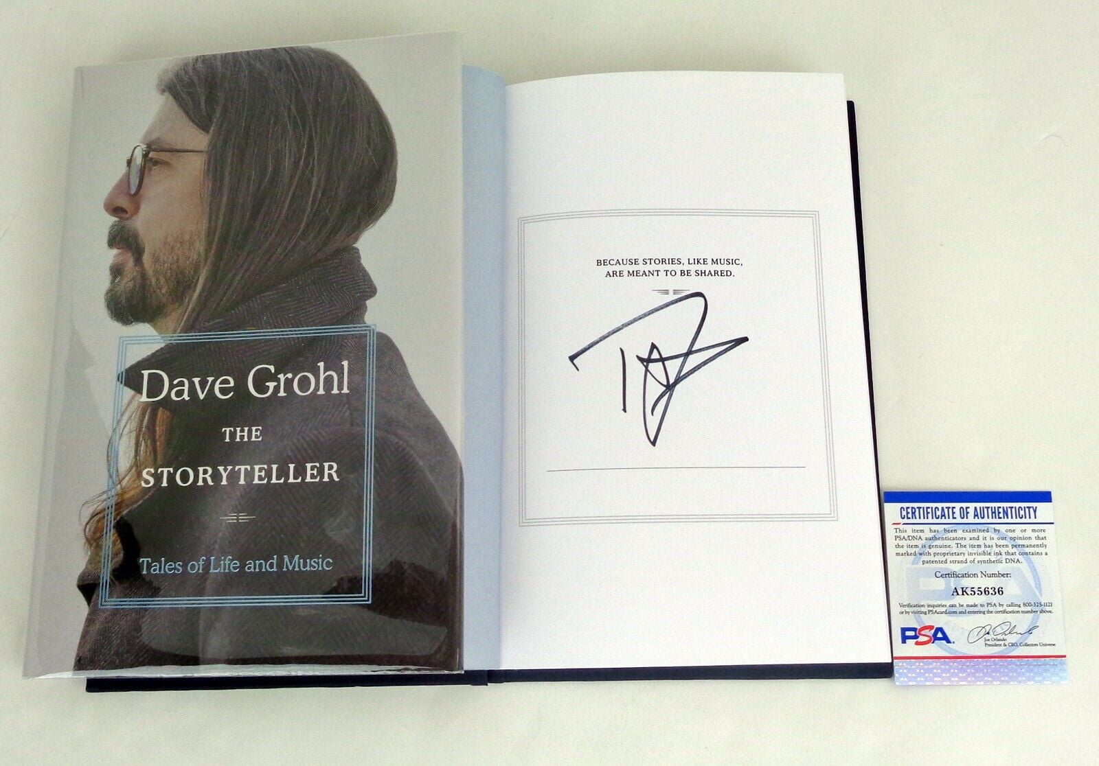 Pre-Owned Dave Grohl Foo Fighters Signed Autograph The Storyteller Book ...