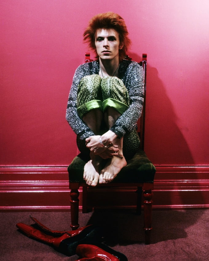 David Bowie Barefoot in Chair Red Room 24x36 HD Aluminum Wall Art ...