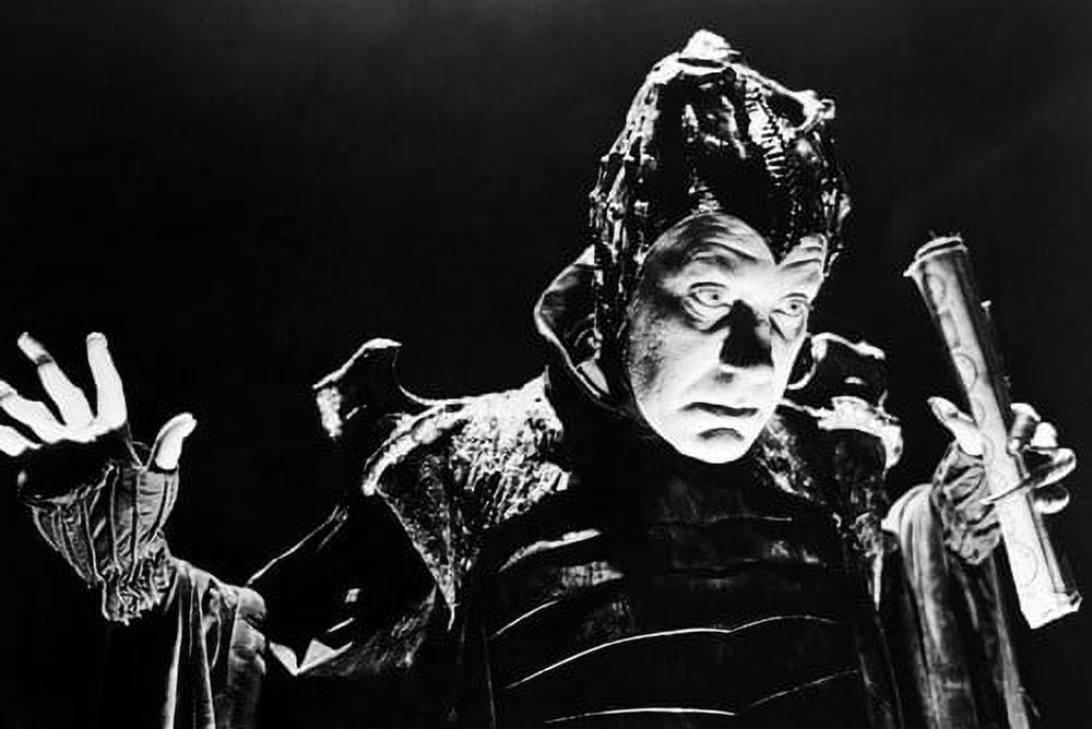 David Warner as Evil Genius in Time Bandits 24x36 Poster - Walmart.com