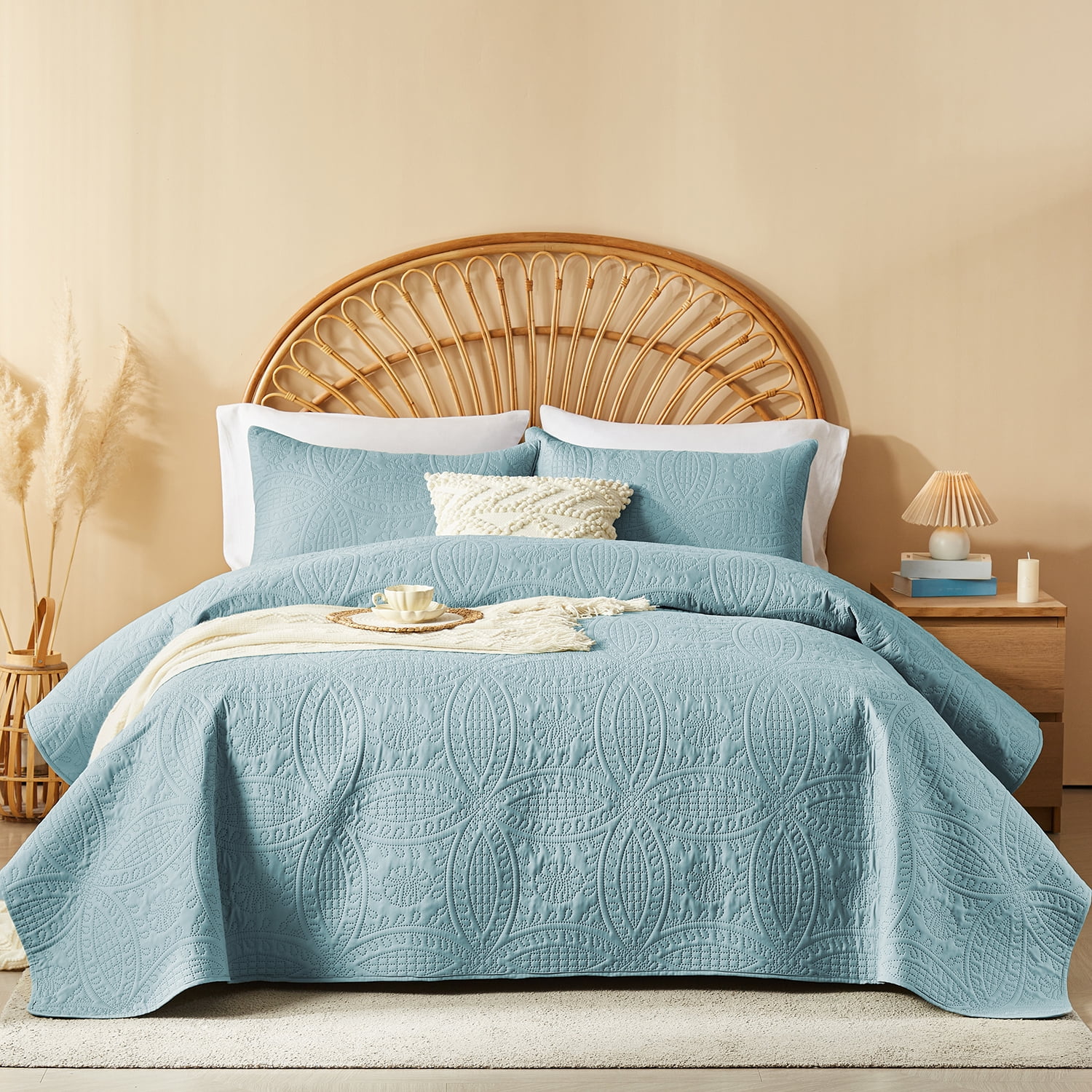 Davulos Full/Queen Quilt Set Aqua Blue, Ultrasonic Embossed Bedspread ...
